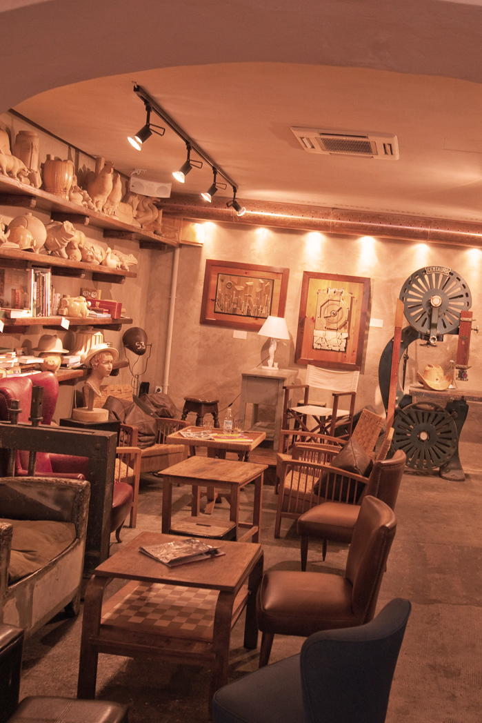 The 10 Best Cocktail Bars In Florence | veggietravel.com